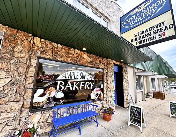 simple simon bakery 9