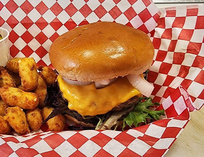 siskowit farmhouse 2