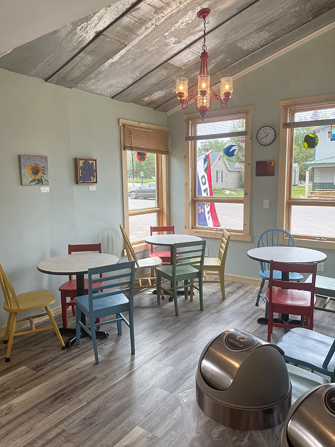 siskowit farmhouse 2