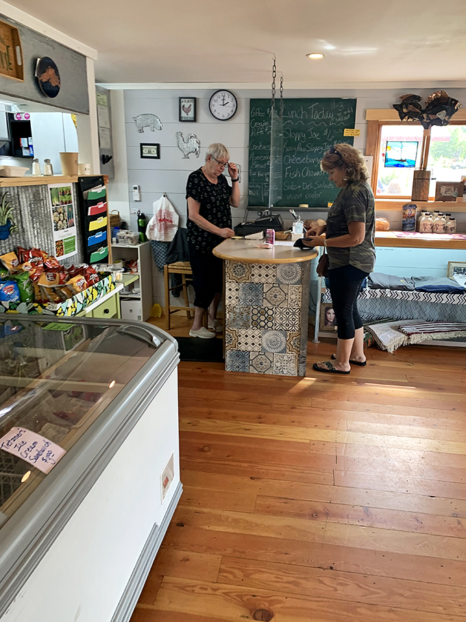 siskowit farmhouse 7