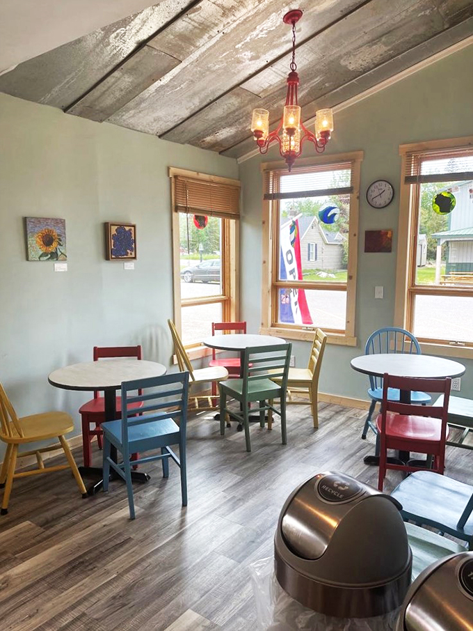 siskowit farmhouse 9