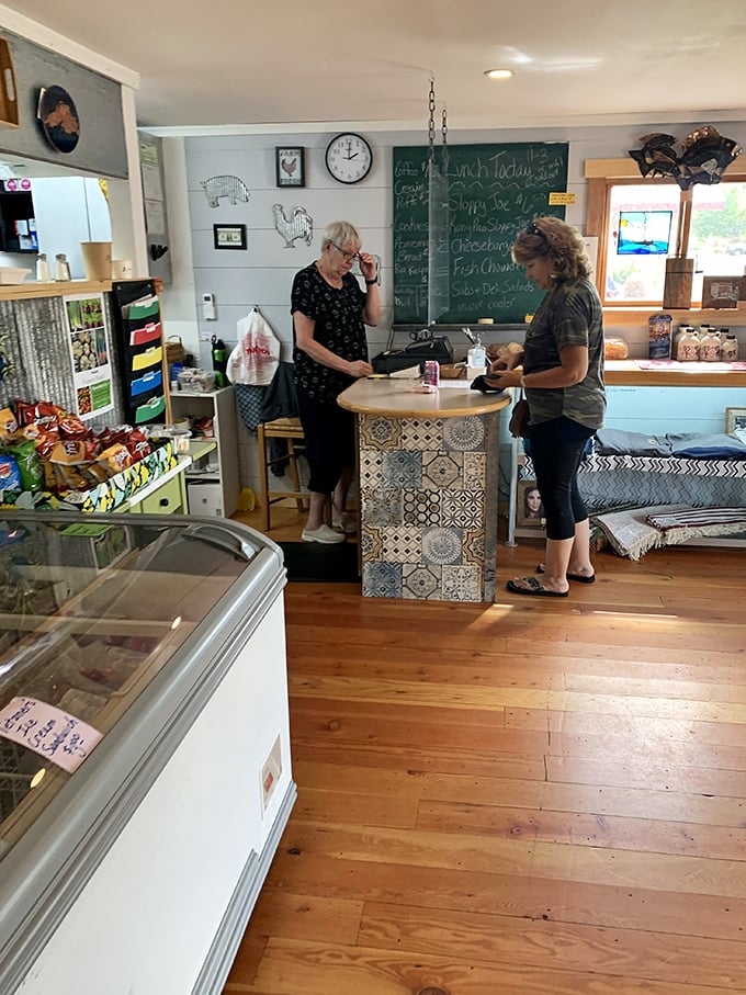 siskowit farmhouse 9