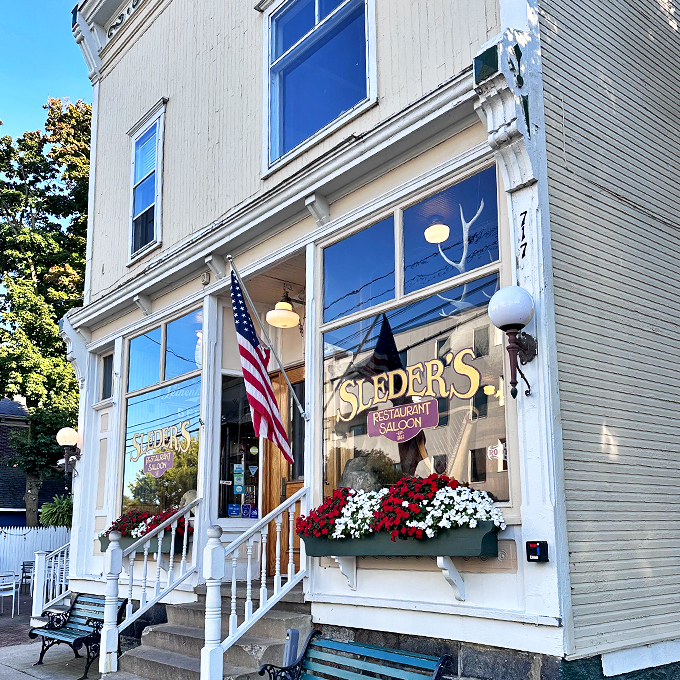 sleder's family tavern 1