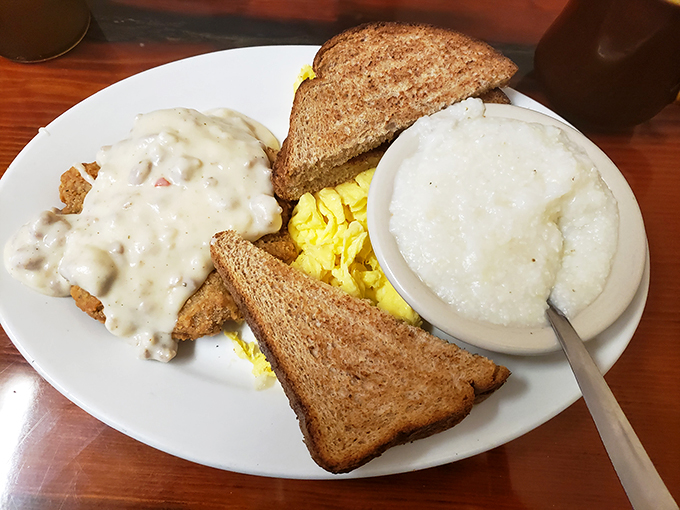 smoke house restaurant 7