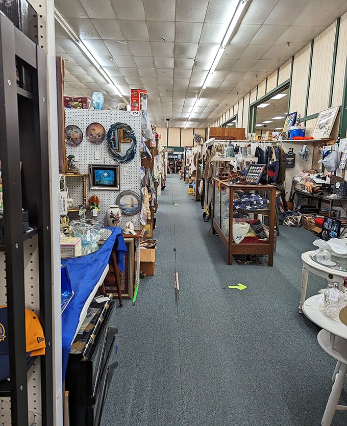 st. clair antiques mall 2