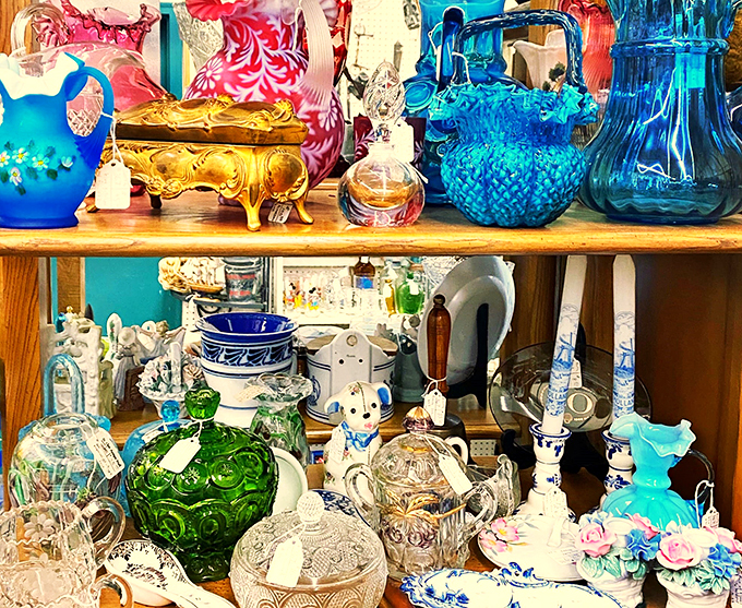 st. clair antiques mall 4