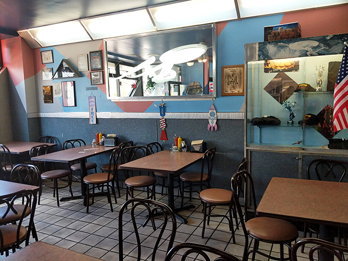 starship restaurant and catering 2