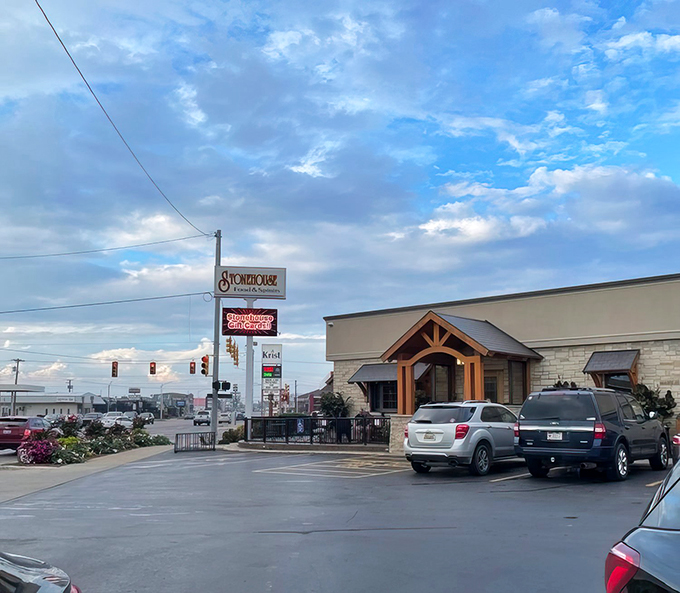 stonehouse restaurant & lounge 1