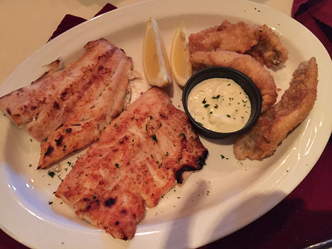 stonehouse restaurant & lounge 5