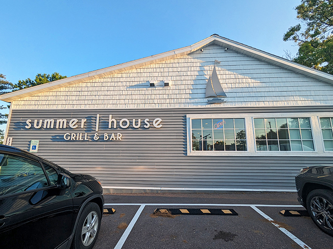summer house grill & bar 1