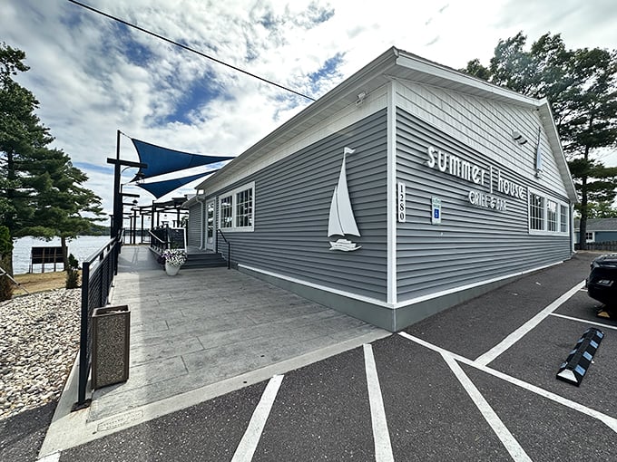 summer house grill & bar 1