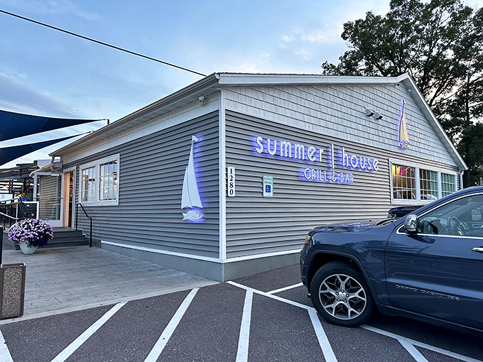 summer house grill & bar 1