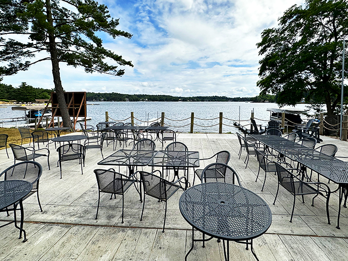 summer house grill & bar 9