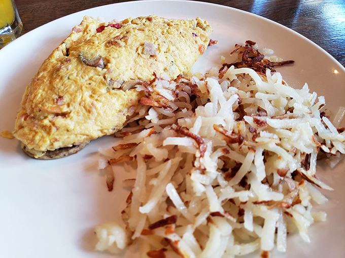 sunfield restaurant 4