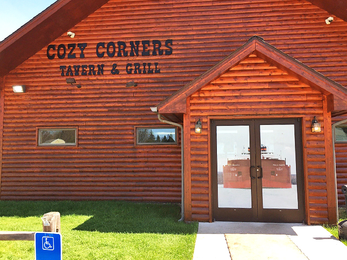 the cozy corners restaurant 1
