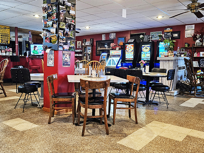 the farmhouse restaurant 2