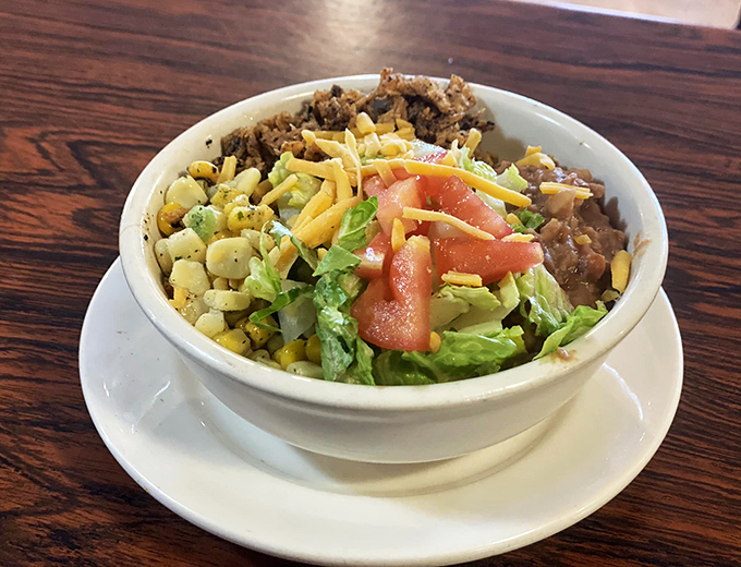 the farmhouse restaurant 8