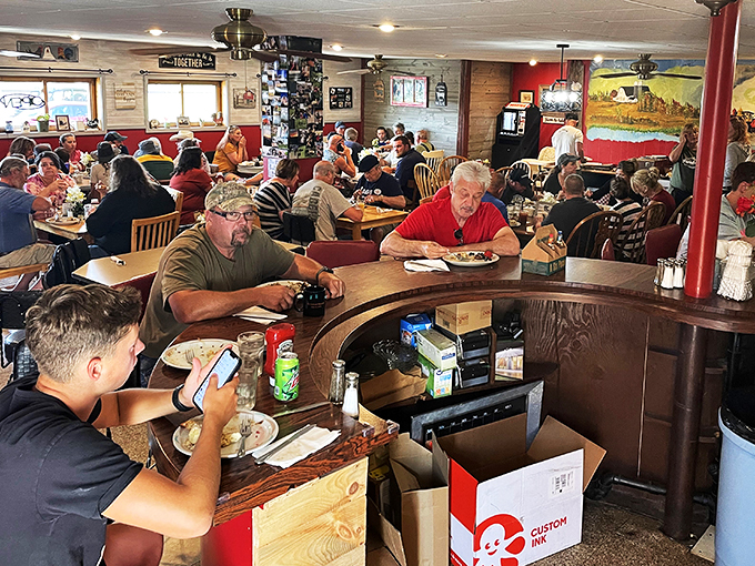 the farmhouse restaurant 9