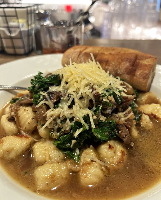 the good life cafe 6