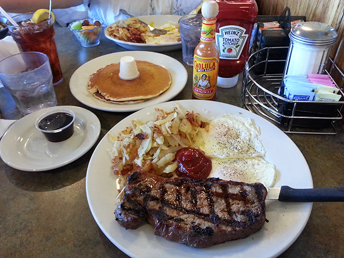 the junction eating place 3