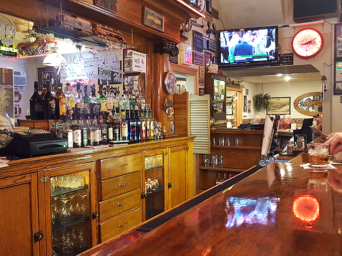 the northwestern house 9