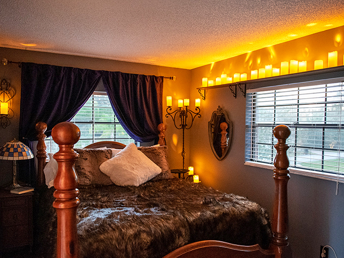 the phantom history house 2