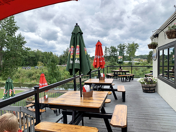 the pickled loon saloon 9