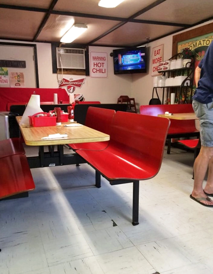 the red top pit stop 6