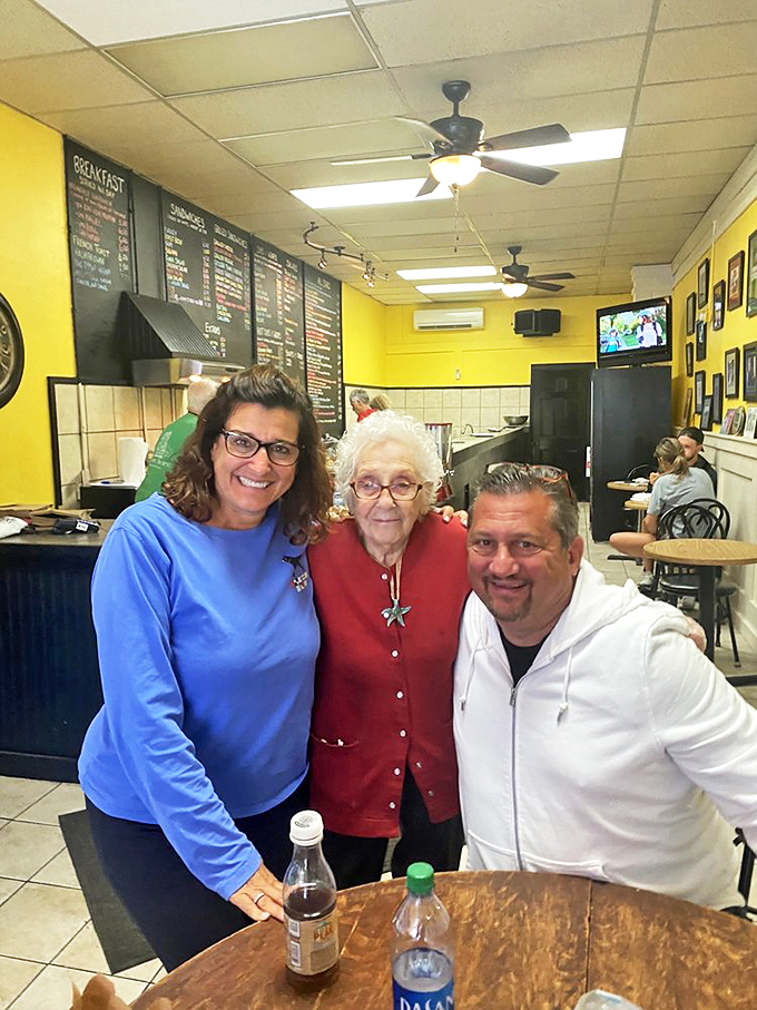 the sandwich shoppe 7