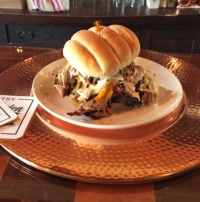 the wooden tie cafe 5