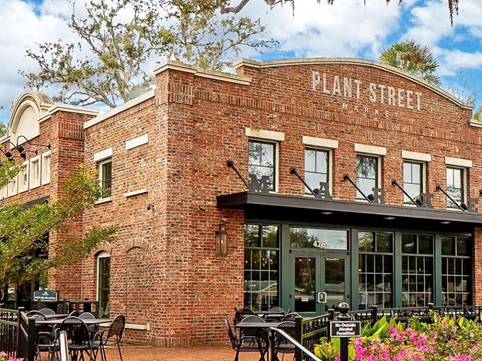 this little piggy at plant street market 1