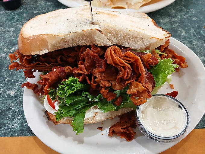 tony's i75 restaurant 7