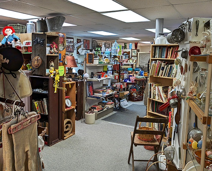 town & country antiques 5