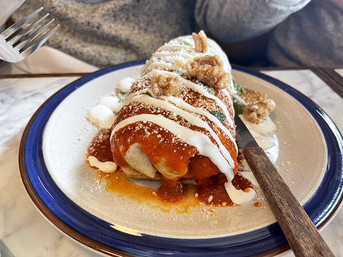 uncle wolfie&rsquo;s breakfast tavern 6