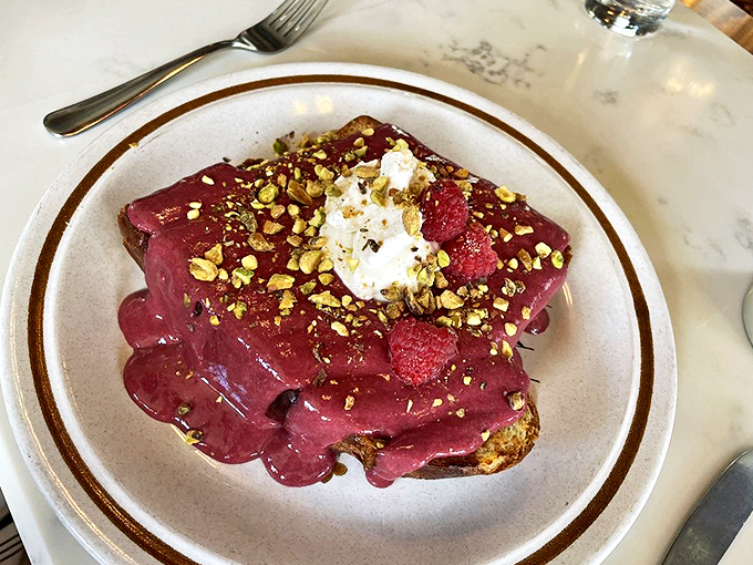 uncle wolfie&rsquo;s breakfast tavern 6