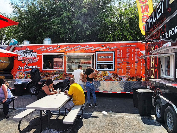 visitors flea market 4