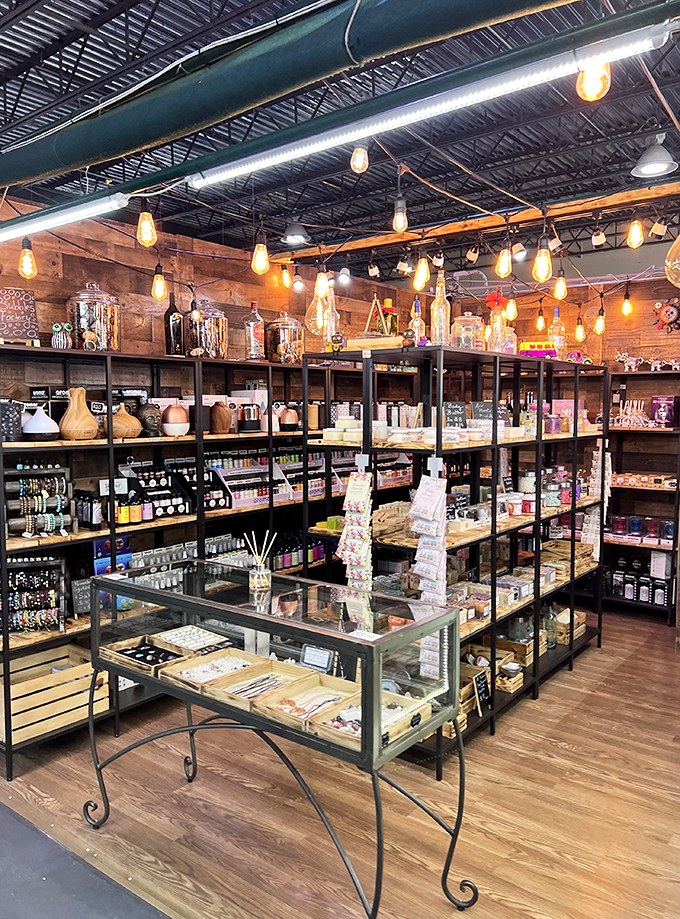 visitors flea market 8