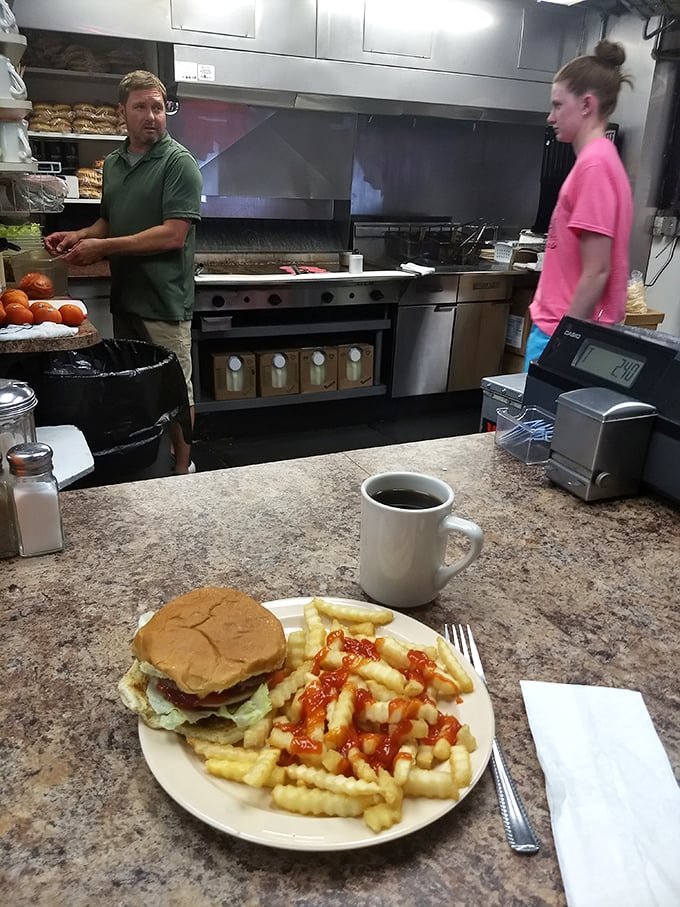 wally's drive in 9