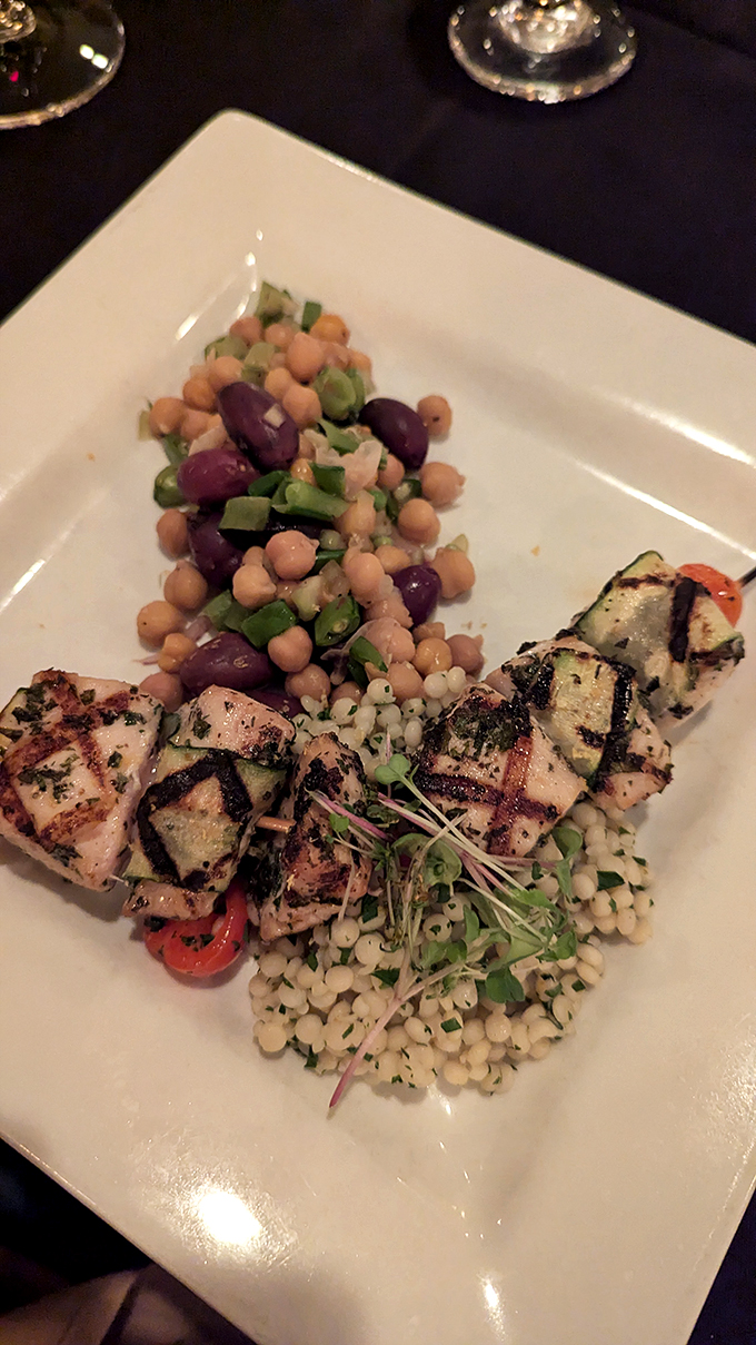 waterfront restaurant 7