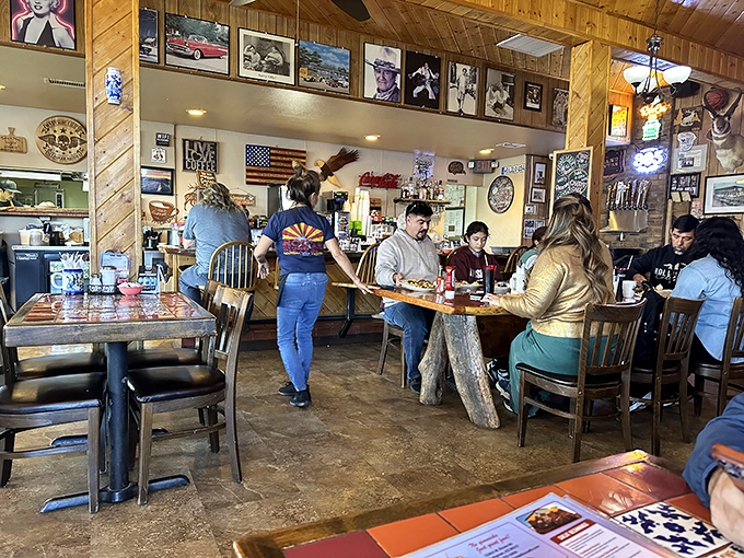 westside lilo's cafe 9