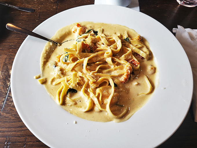 whitey's restaurant & take out 7