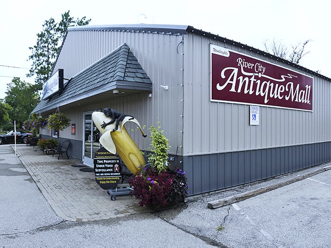 woolbrights river city antique mall inc 1