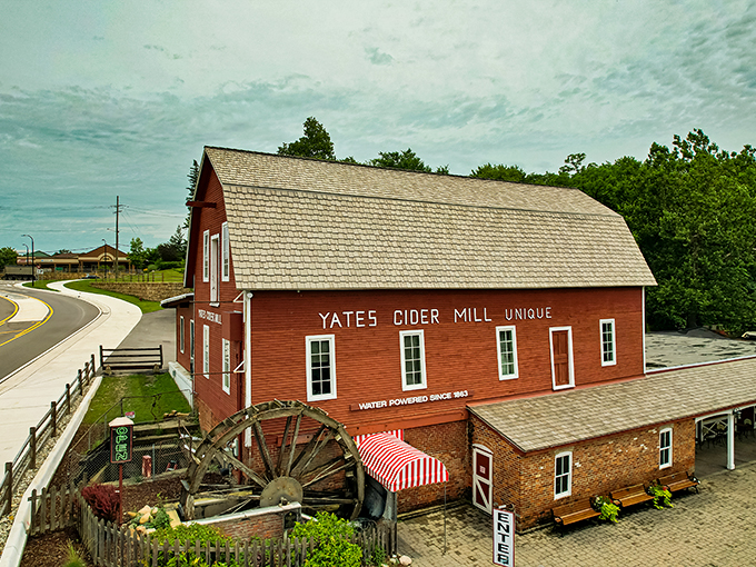 yates cider mill 2