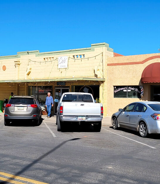 biscuits gravy arizona diner ftr