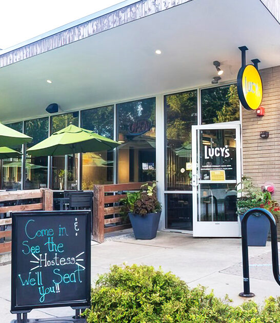 biscuits gravy cafe michigan ftr