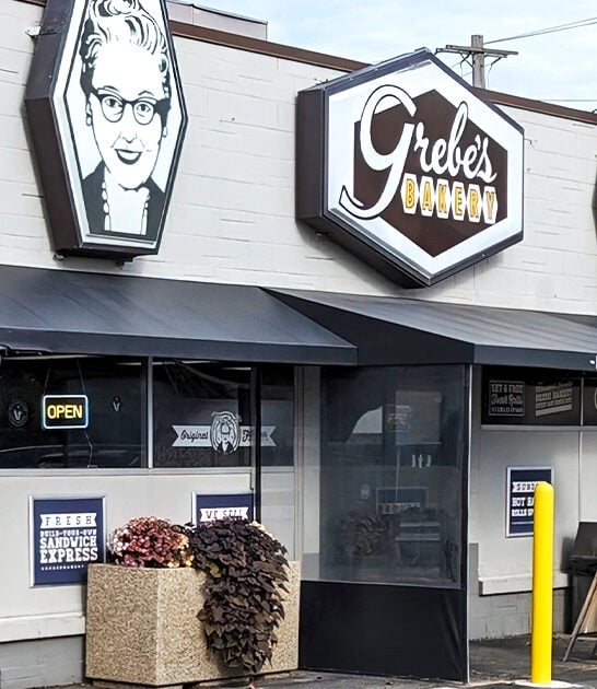 delicious crullers wisconsin bakery ftr