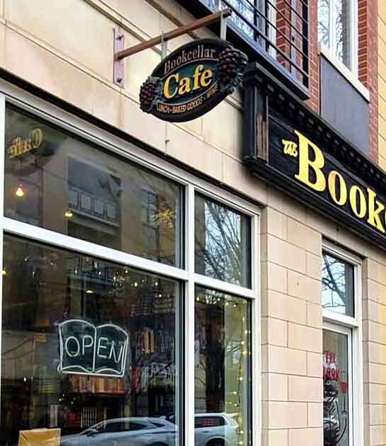 illinois bookstore cafe ftr