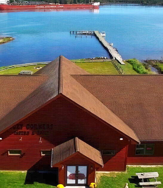 lakeside restaurant michigan ftr