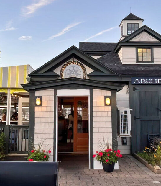 maine delicious lobster roll ftr