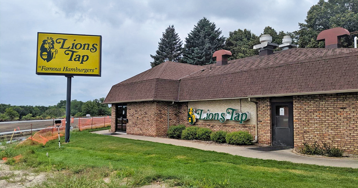 This No-Fuss Restaurant In Minnesota Has Root Beer So Good, It’s Worth ...
